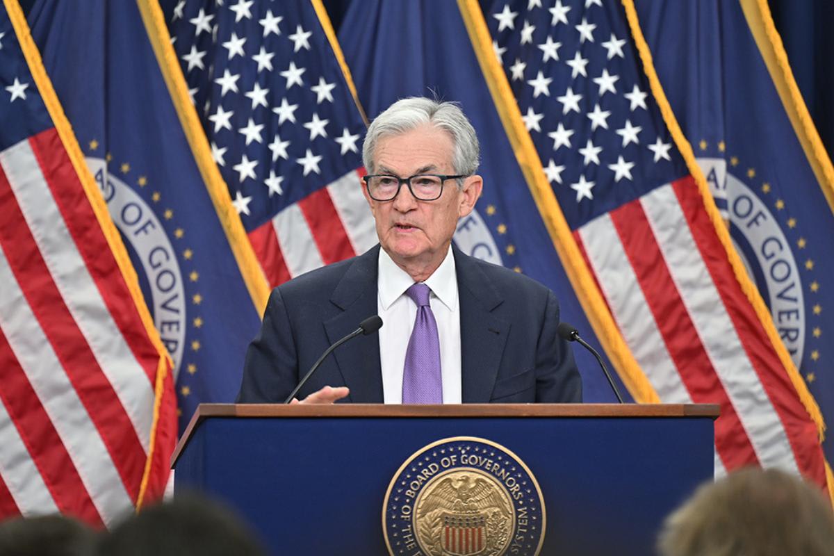 Panic over the White House as Fed Chair Powell confirms Trump tariffs ...