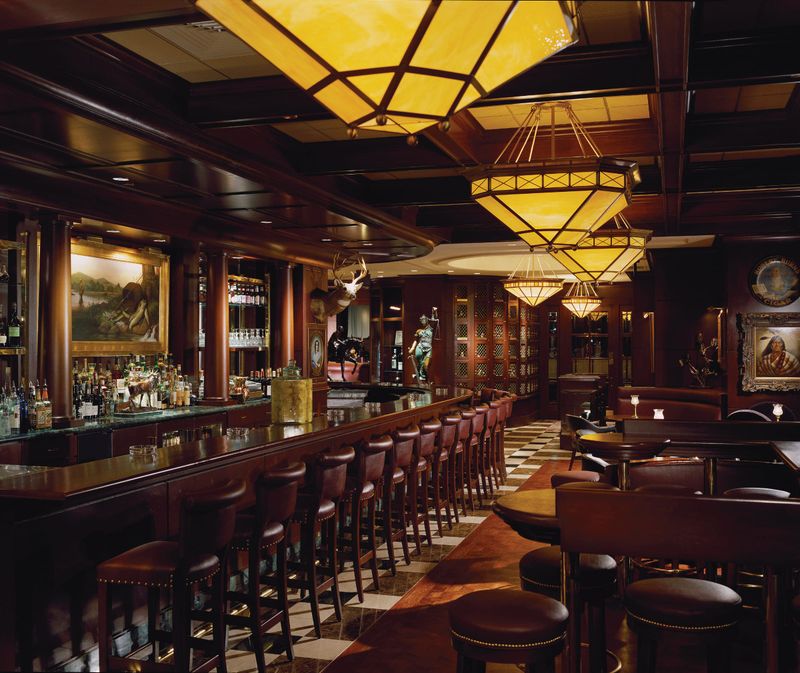 11 restaurant chains customers say are worth every penny