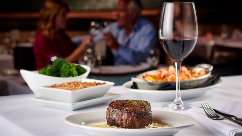 11 restaurant chains customers say are worth every penny