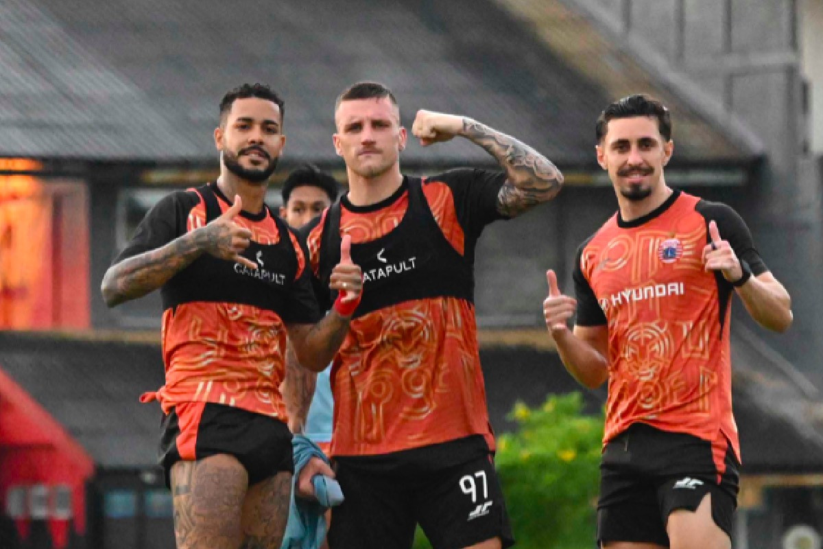 Persija Jakarta menang lagi, Hanif Sjahbandi tegaskan akan terus belajar