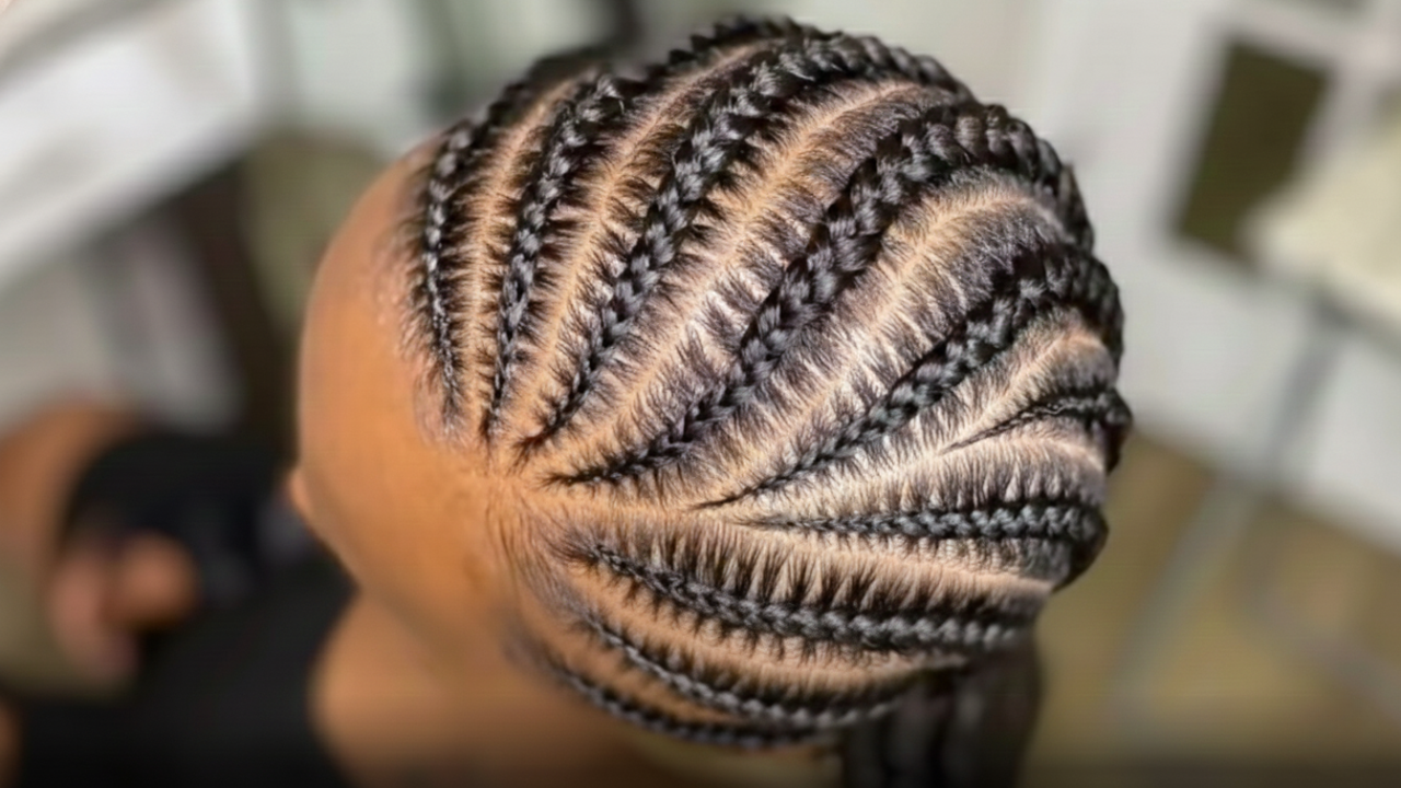 Make it cute but professional – hairstyles for work with an edge