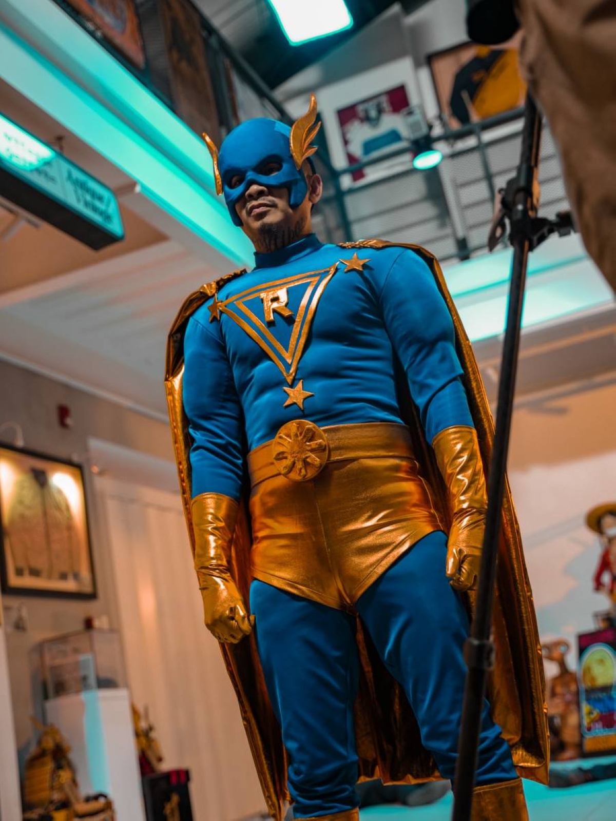 Boss Toyo introduces modern Filipino superhero 'Raketman'