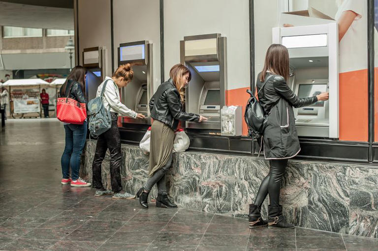 Millions of UK bank customers warned of £300 daily cash limit