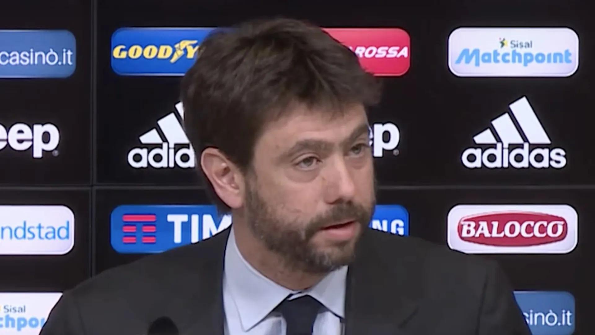 Familie Agnelli, machtigste familie van Italië, slaat bod van $ 1 ...