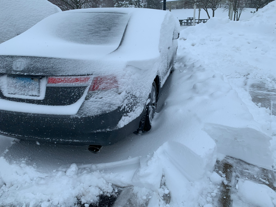 The simple winter car kit that keeps a bad day from getting worse