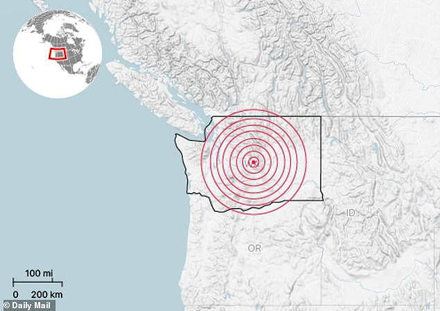 Explosion alert sparks panic in Washington with warning of earthquake