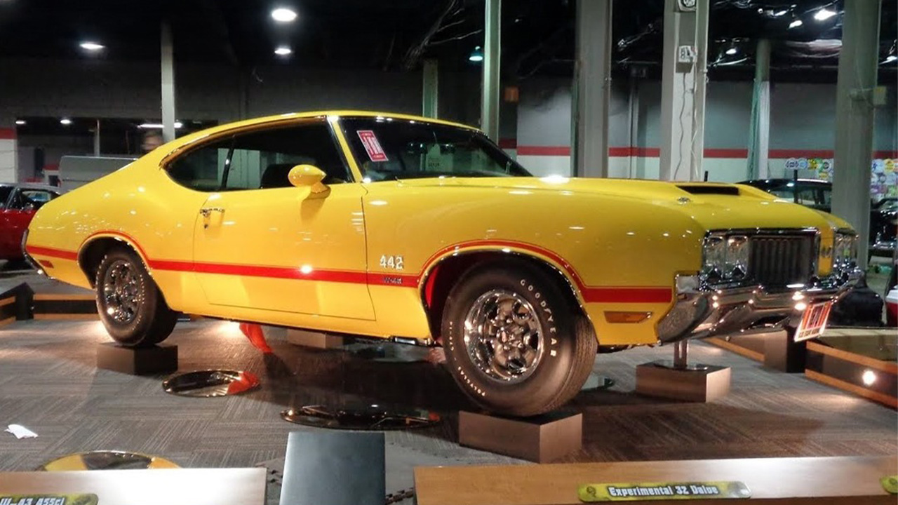 Rare 1970 Oldsmobile W43