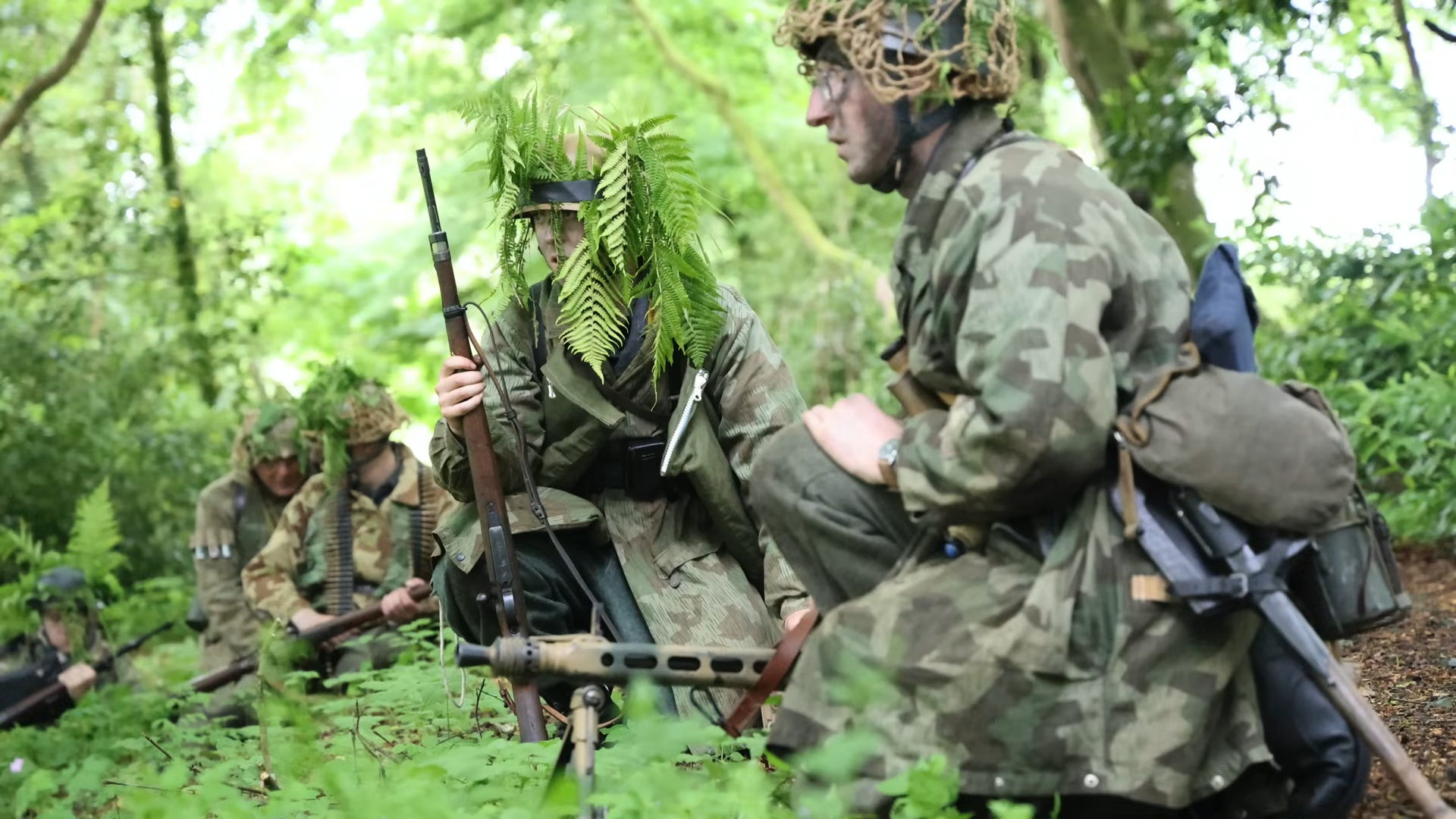 What WWII paratroopers carried into battle