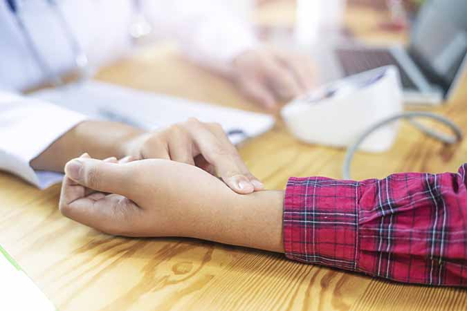 30 common signs of hypothyroidism people ignore for too long