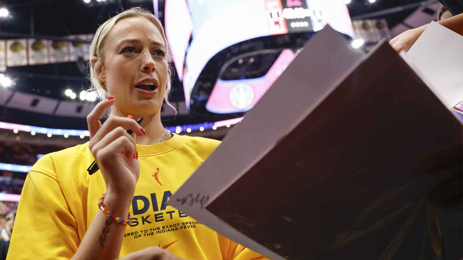 Why hot yoga had Sophie Cunningham feeling like an 'idiot'