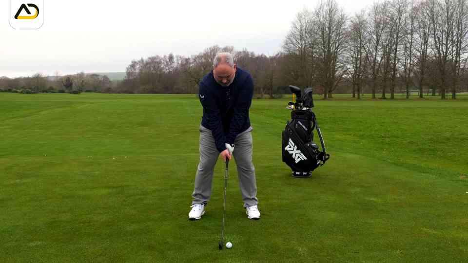 How to swing a golf club without overthinking