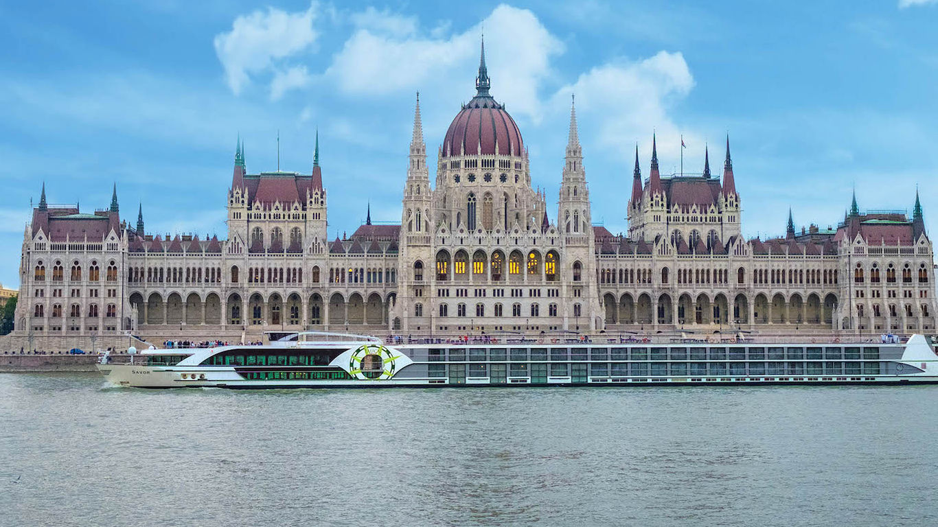 Tauck hosts inaugural Cruise Control Danube retreat