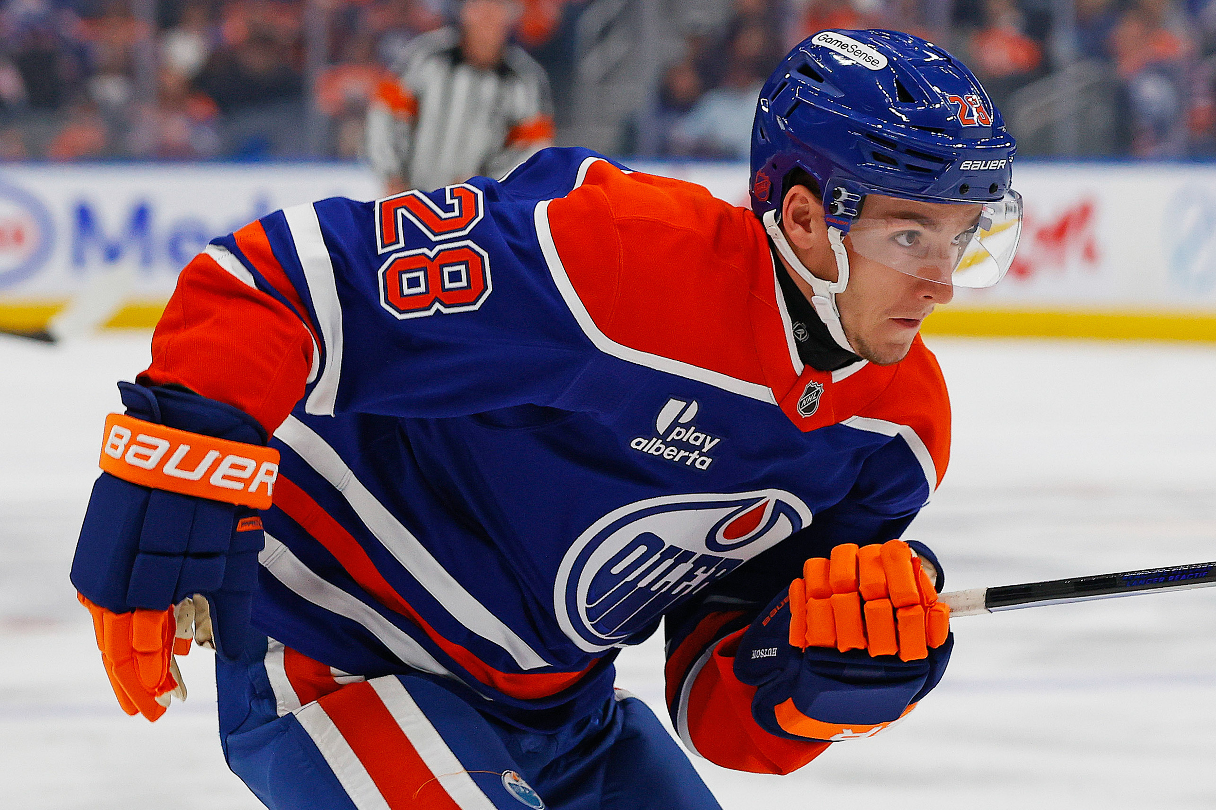 Oilers recall Quinn Hutson