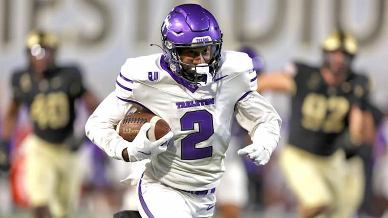 Former 4-star college football recruit enters NCAA transfer portal