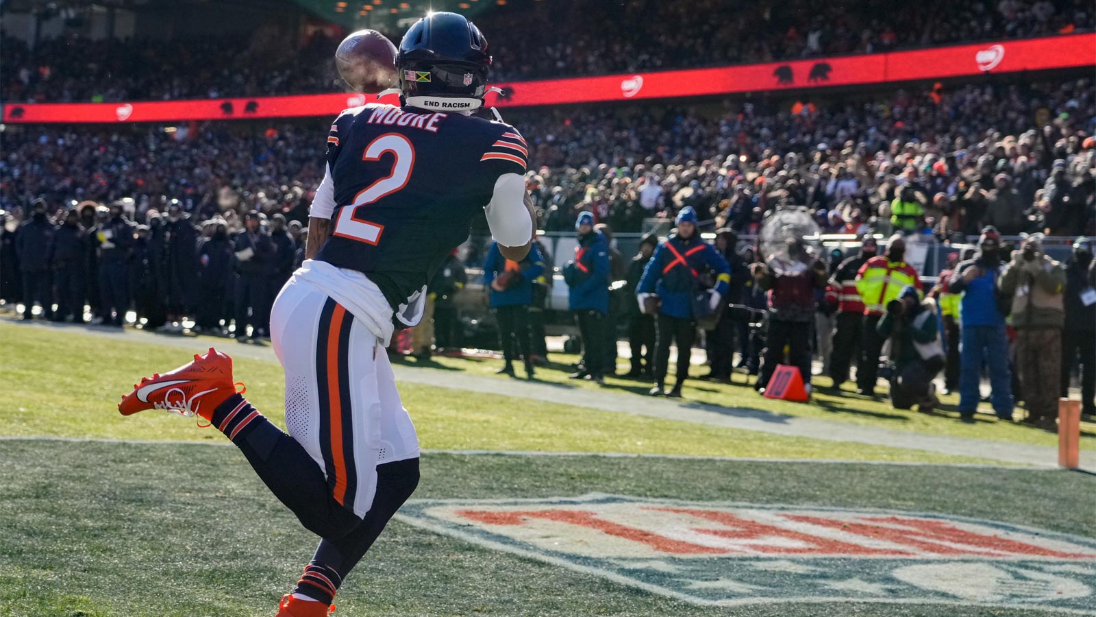 The secret behind Caleb Williams-to-DJ Moore game-winning Bears TD ...