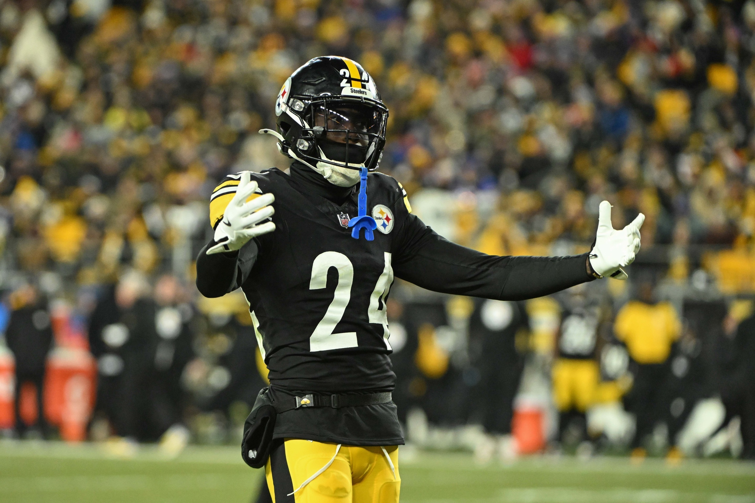 Steelers ready to open up checkbook as rising defender is set to ...