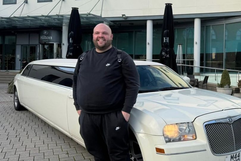 Darts star travels in limo from Portsmouth to London for World ...