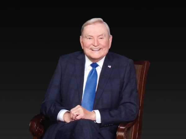 Public memorials and services set for 'Houston's anchorman' Dave Ward