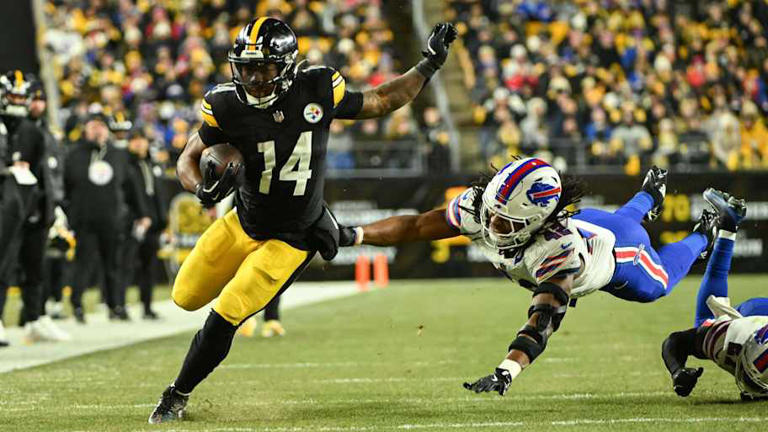 Perfect week 15 MNF FanDuel DFS lineup: Kenneth Gainwell, sleepers to ...