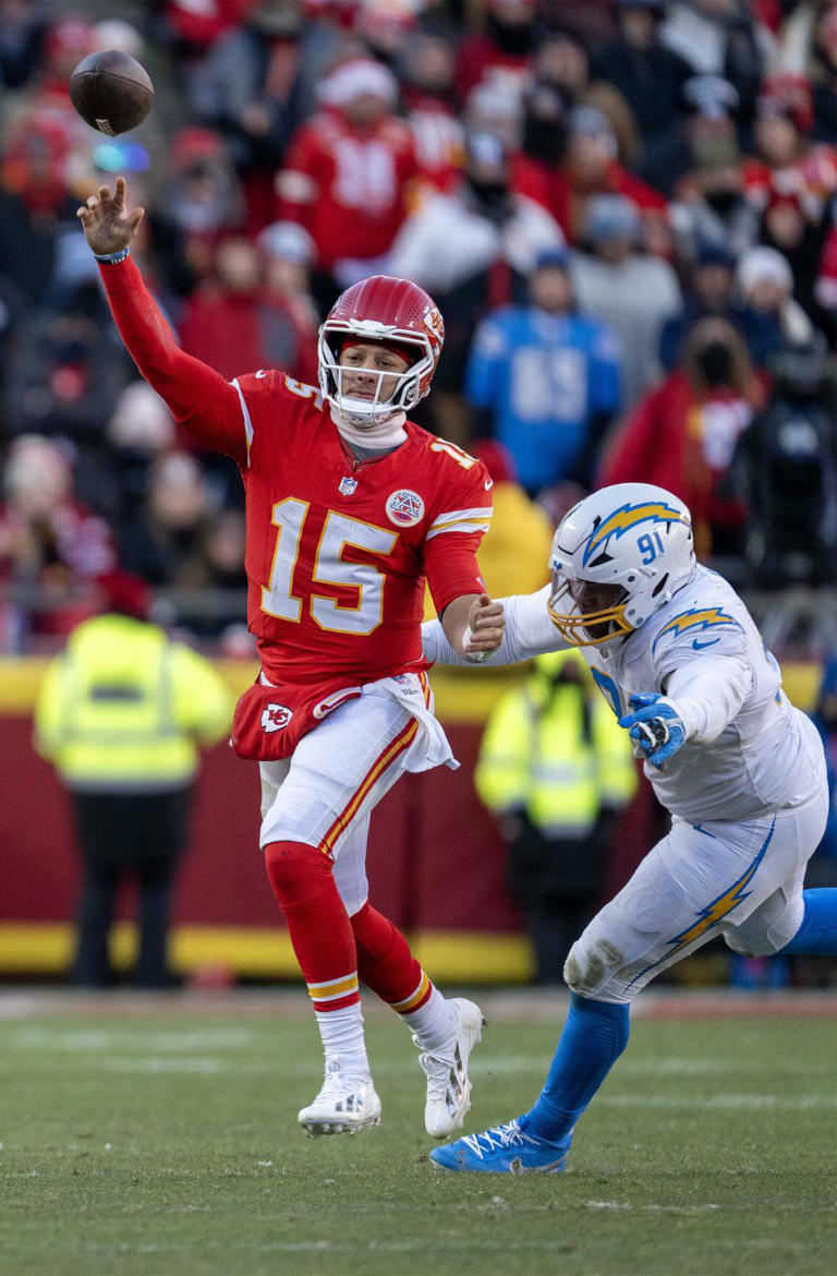 Andy Reid provides the latest update on Chiefs QB Patrick Mahomes' ACL ...