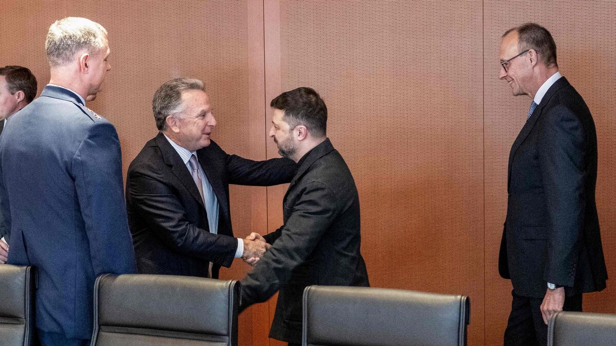 Les négociateurs américains demandent toujours à Kiev d’abandonner sa ...