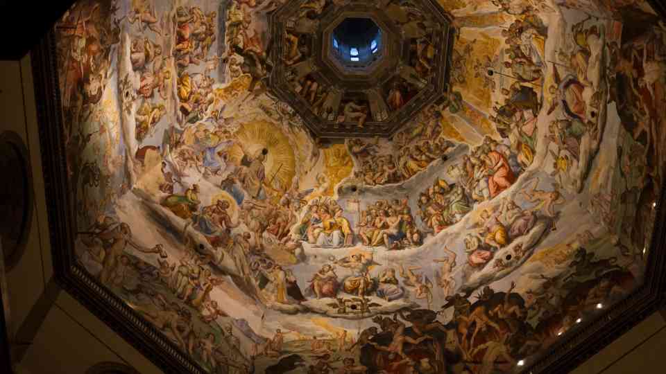Top 10 Churches Around the World