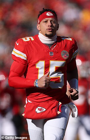 NFL fans spot spooky connection between Tom Brady and Patrick Mahomes ...