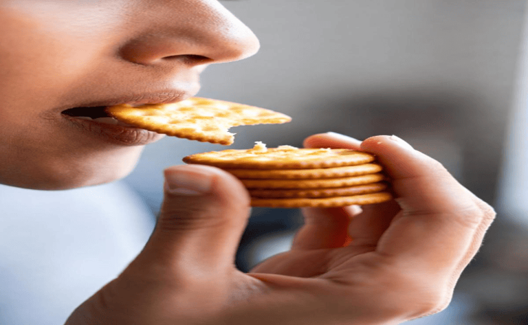The worst crackers for seniors: Popular brands that could harm heart ...