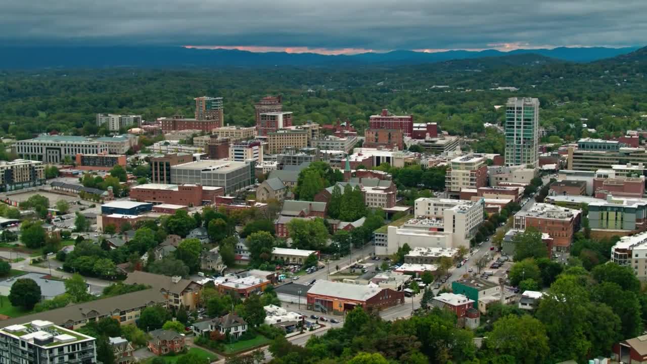 Asheville, North Carolina: Drone views of the Blue Ridge Mountain city