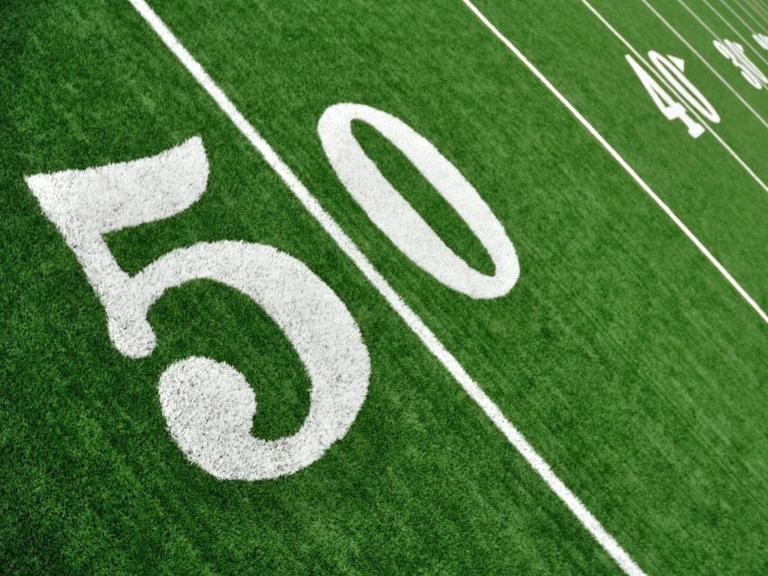 Daniel Hand wins CIAC Class SS football championship