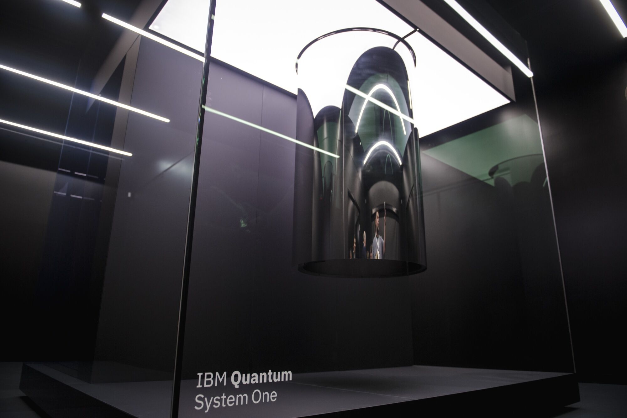 Canada pushes to retain quantum computing firms as US competition grows