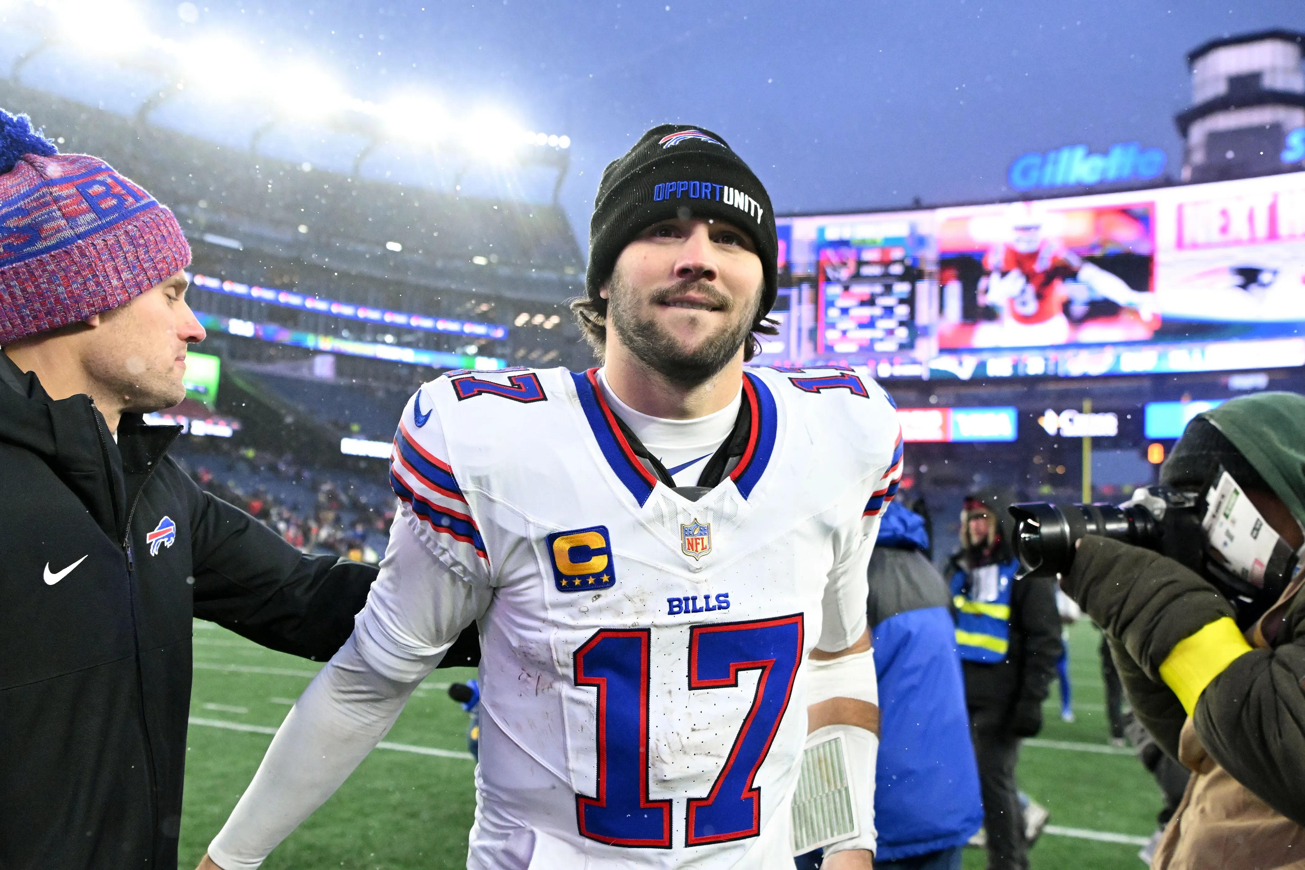 Josh Allen threw up on the sideline vs Patriots: Should Bills fans be ...