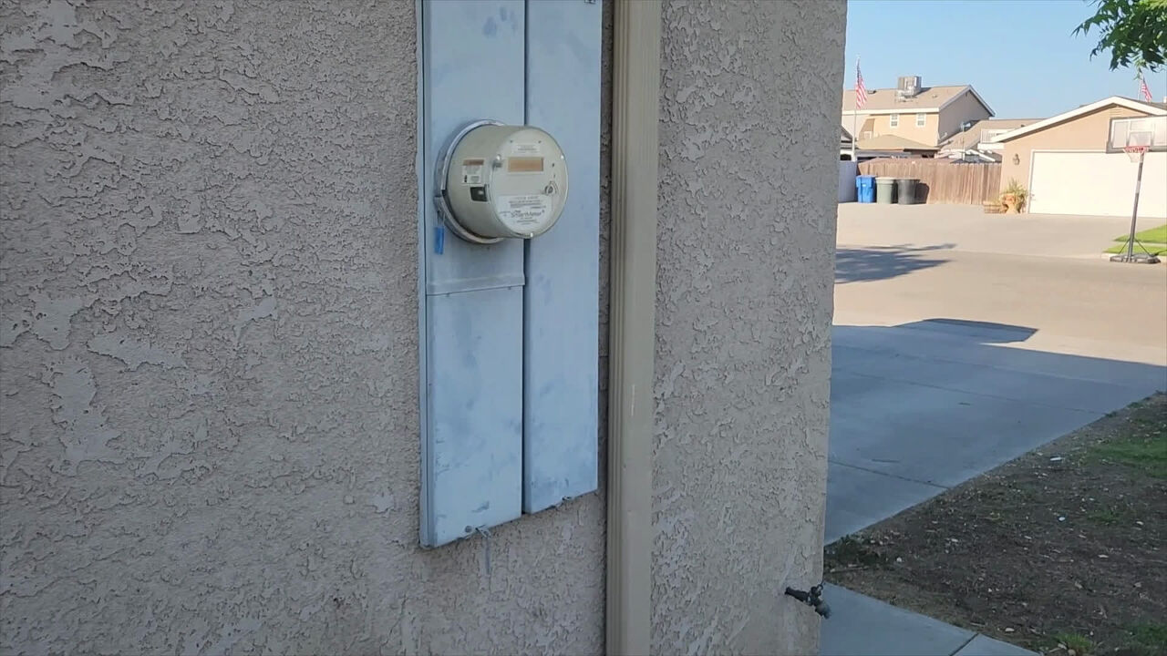Outdoor curb appeal hack