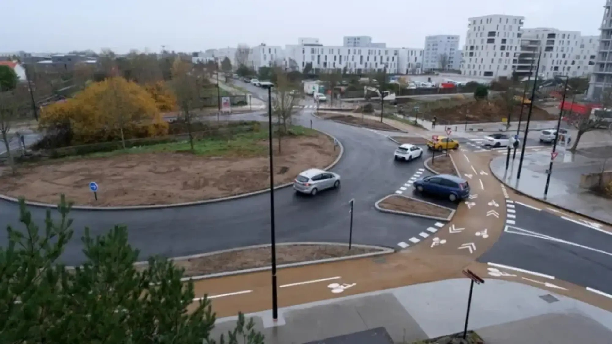 Le tout premier rond-point à la hollandaise installé à Nantes : les ...