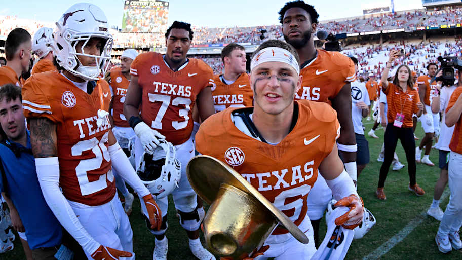 Texas' Michael Taaffe declares for NFL draft with emotional message