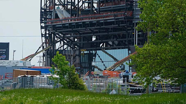 Fire breaks out at Bills' new Highmark Stadium construction site
