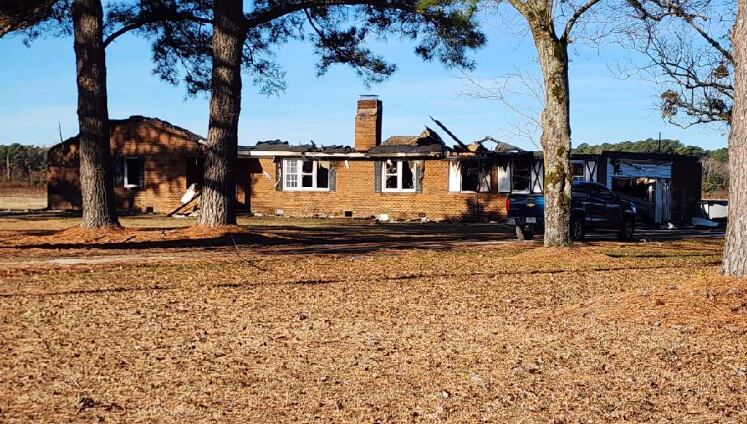 Pitt County home devastated in overnight fire