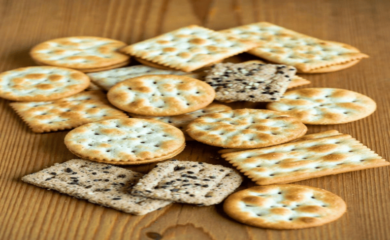 The worst crackers for seniors: Popular brands that could harm heart ...