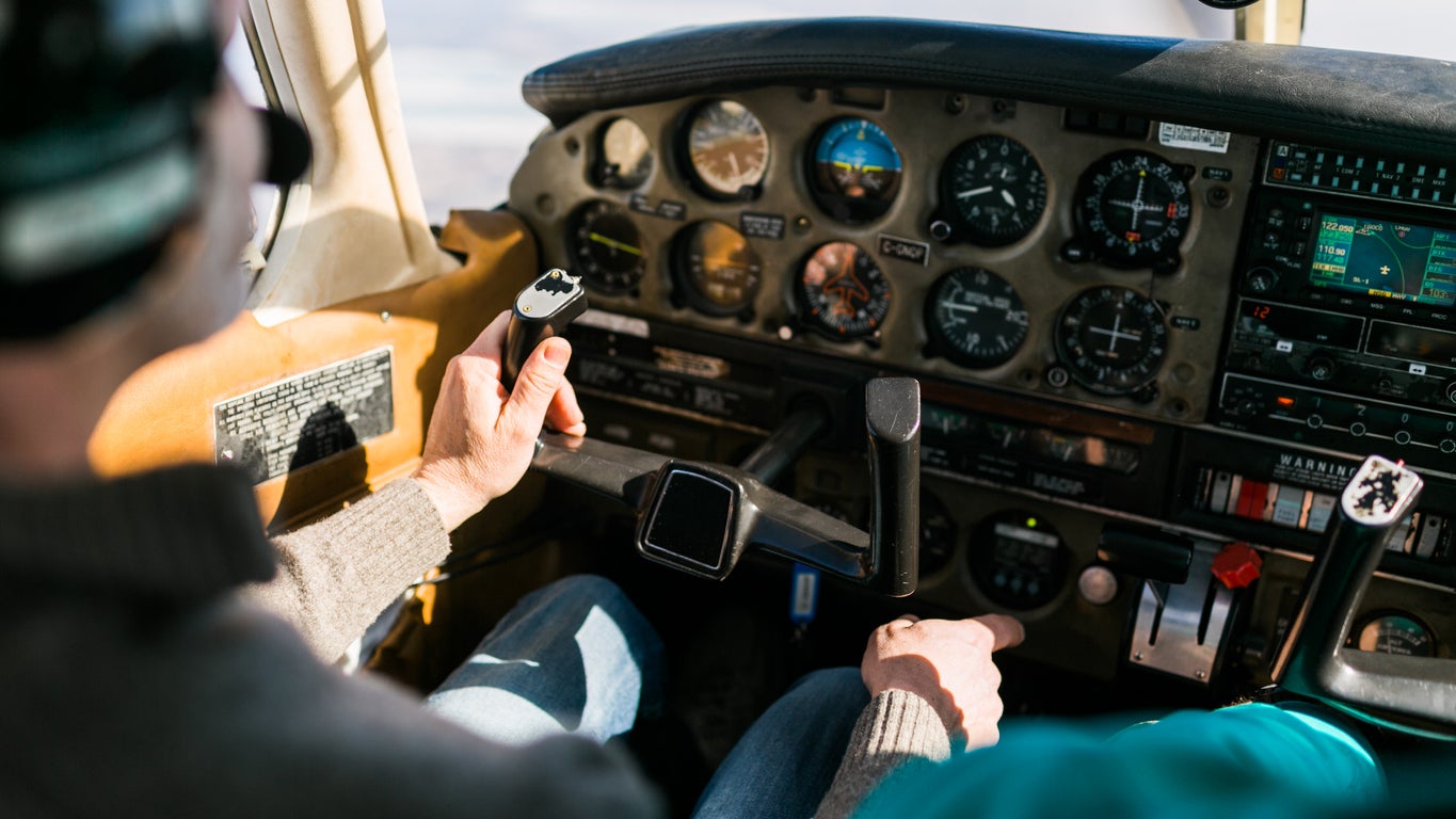 Find the right flight instructor for your new airplane