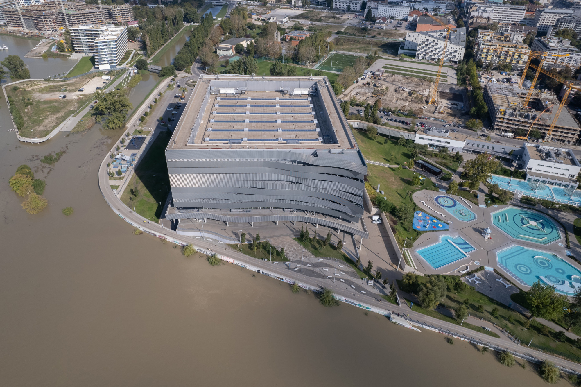 A 2017-es vizes vb-re épített Duna Aréna helyett az MVM Dome-ban rendezik meg a 2027-es vizes vb-t