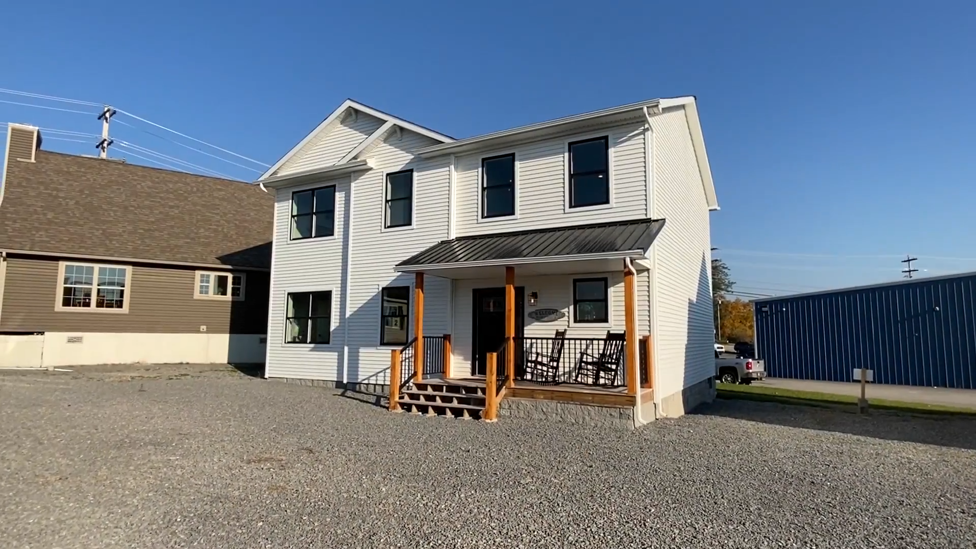 Modern Farmhouse by Pennwest Homes | 3 bed, 2 bath modular farmhouse tour