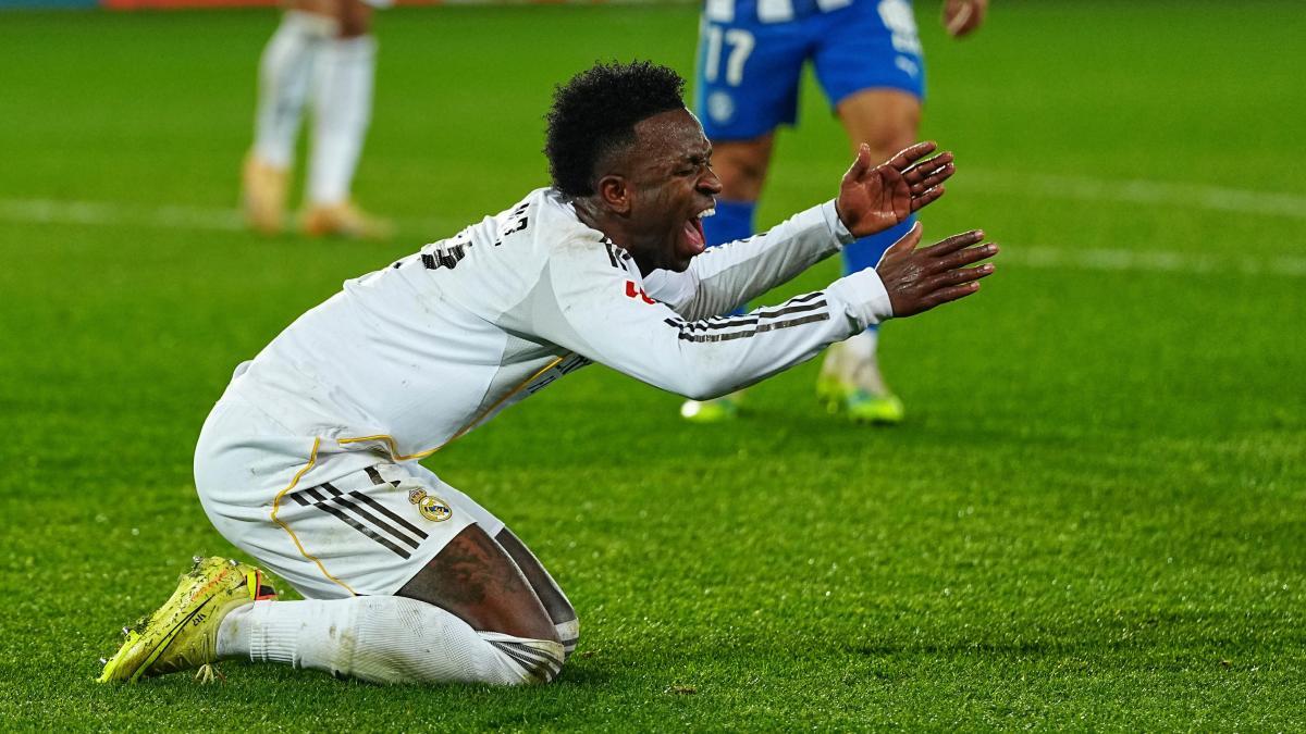 Lo normal es que en breve se anuncie la renovación de Vinicius