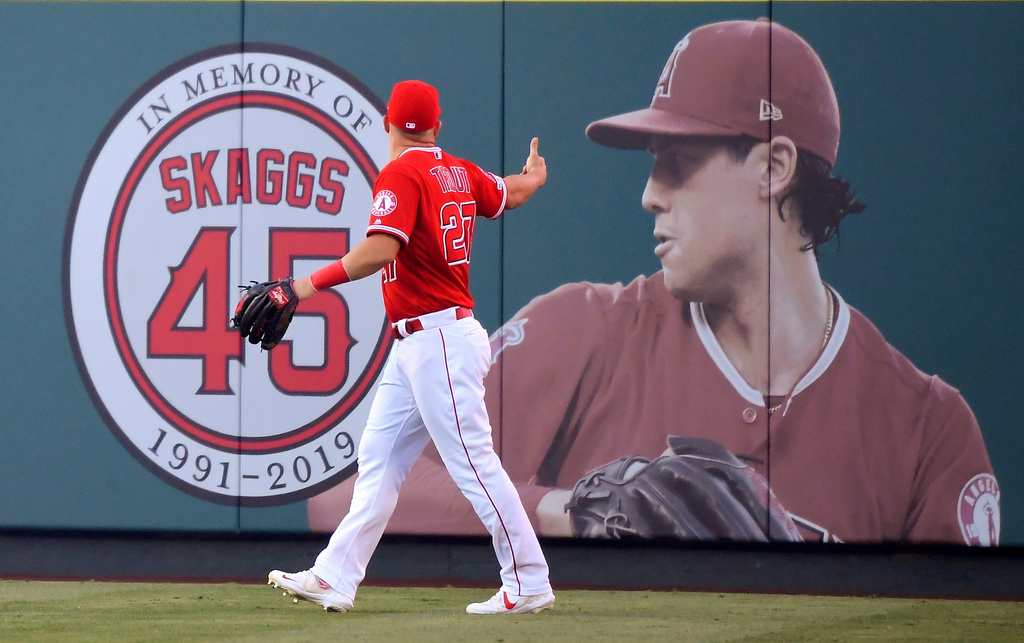 Closing arguments underway in trial over Angels pitcher Tyler Skaggs ...