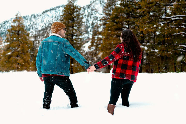 Here are 9 characteristics of relationships that come out of cuffing season