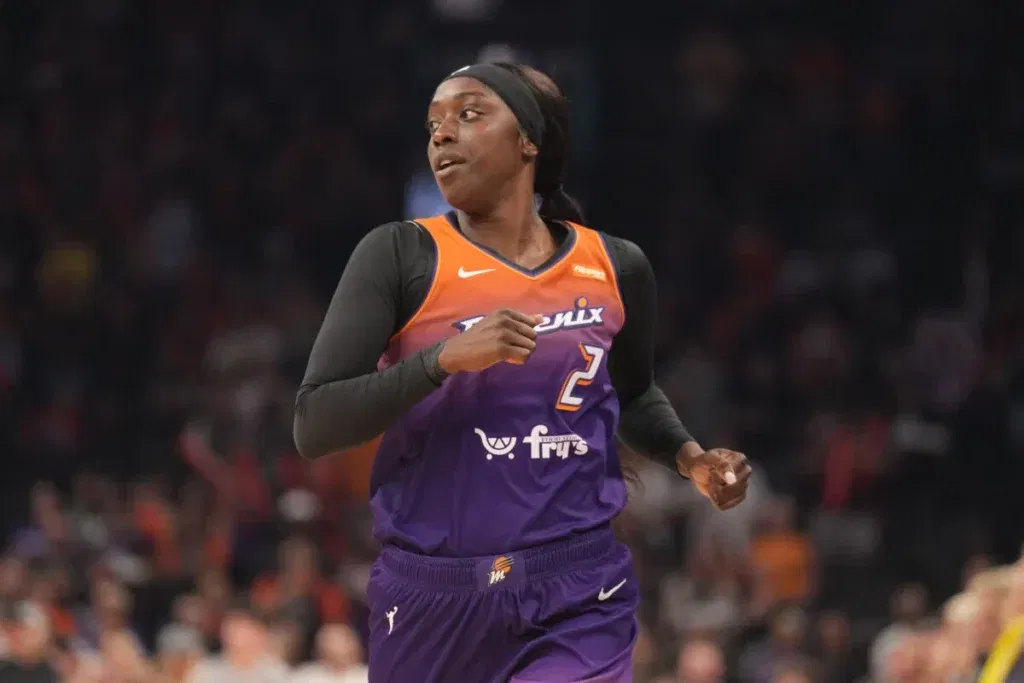 Basketball analyst leaves out Alyssa Thomas from Team USA’s World Cup ...