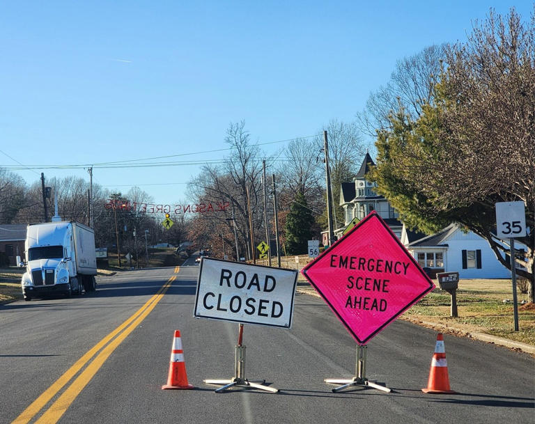 Traffic diverted after grain truck overturns in Sebree