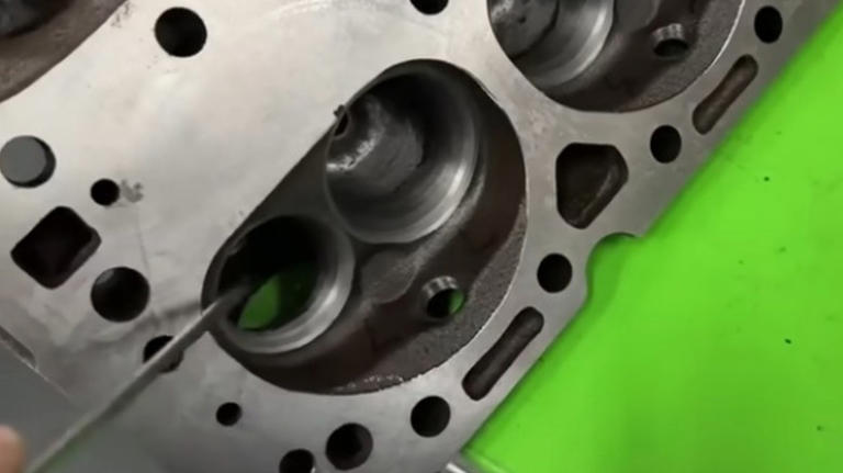 How Chevy's double hump heads shaped small block V8 power