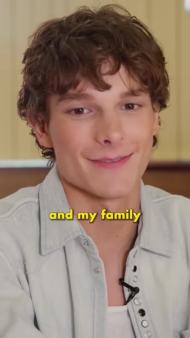 American tries classic British fish shop for the first time!