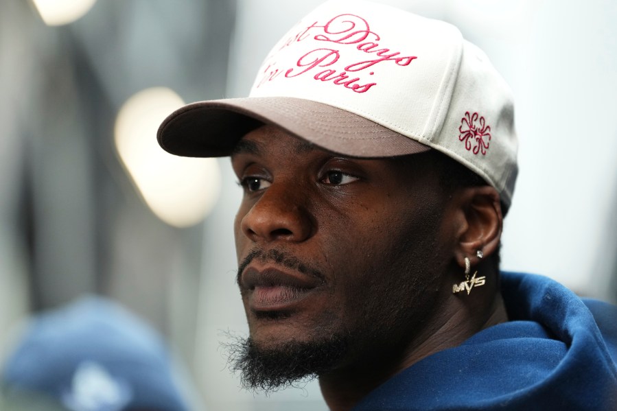 Steelers sign Marquez Valdes-Scantling to active roster