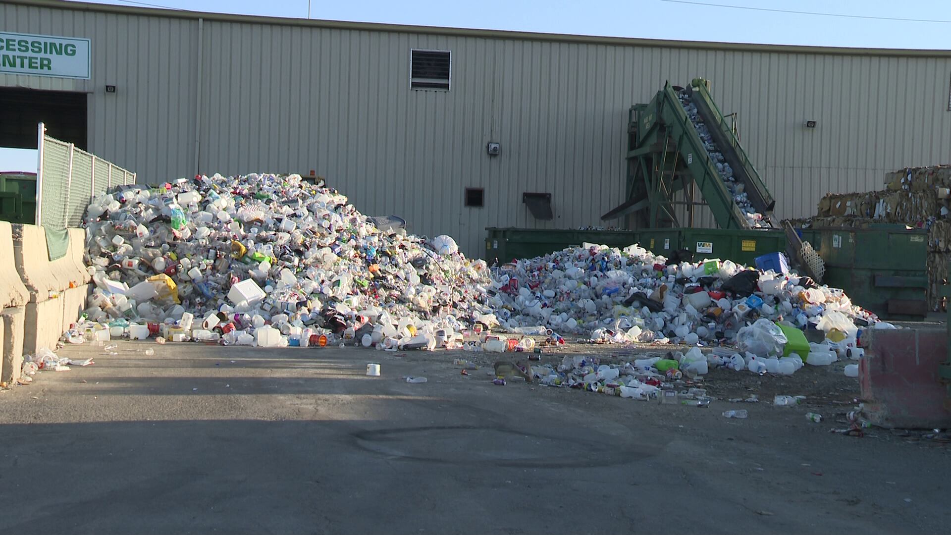 Colorado recycling program shifts costs to producers